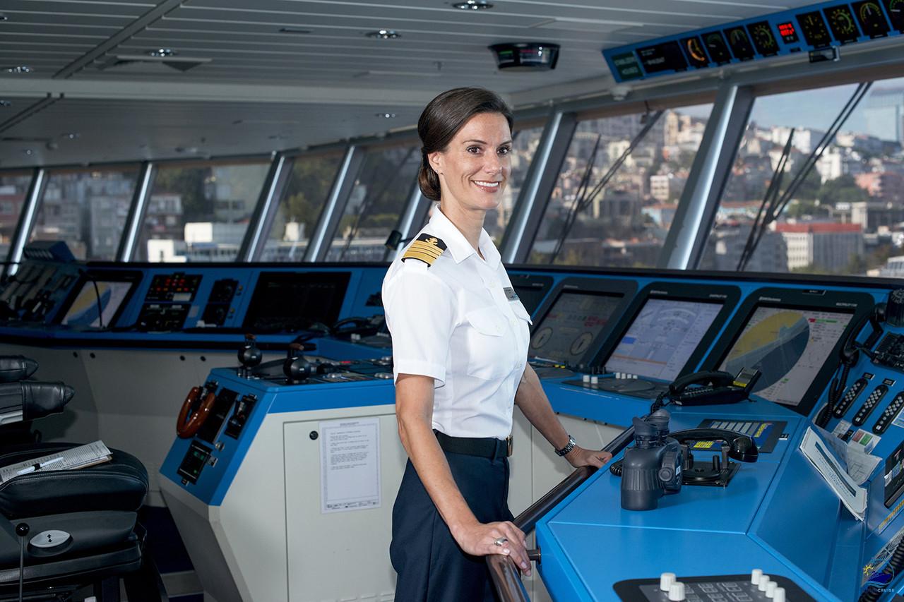 Cruise Ship Captain Salary in 2026: How Much Do They Earn?
